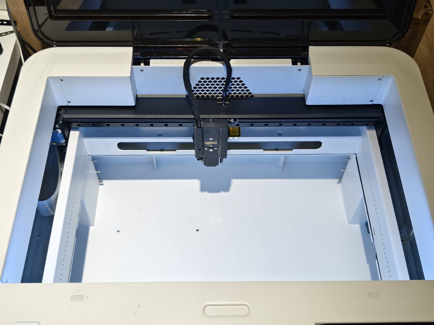 Ador - Installation af honeycomb – FLUX Help Center